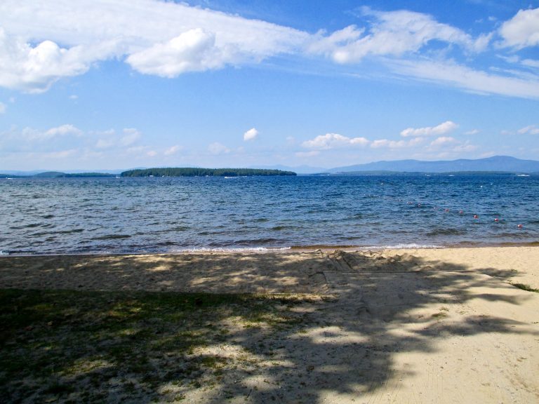 Kayaking Lake Winnipesaukee - Ellacoya State Park Launch - Gilford, NH ...